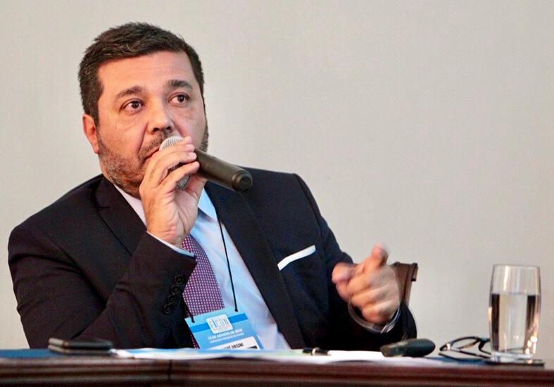 André Ursini tem acompanhado a evolução da Pandemia | Jornal R8